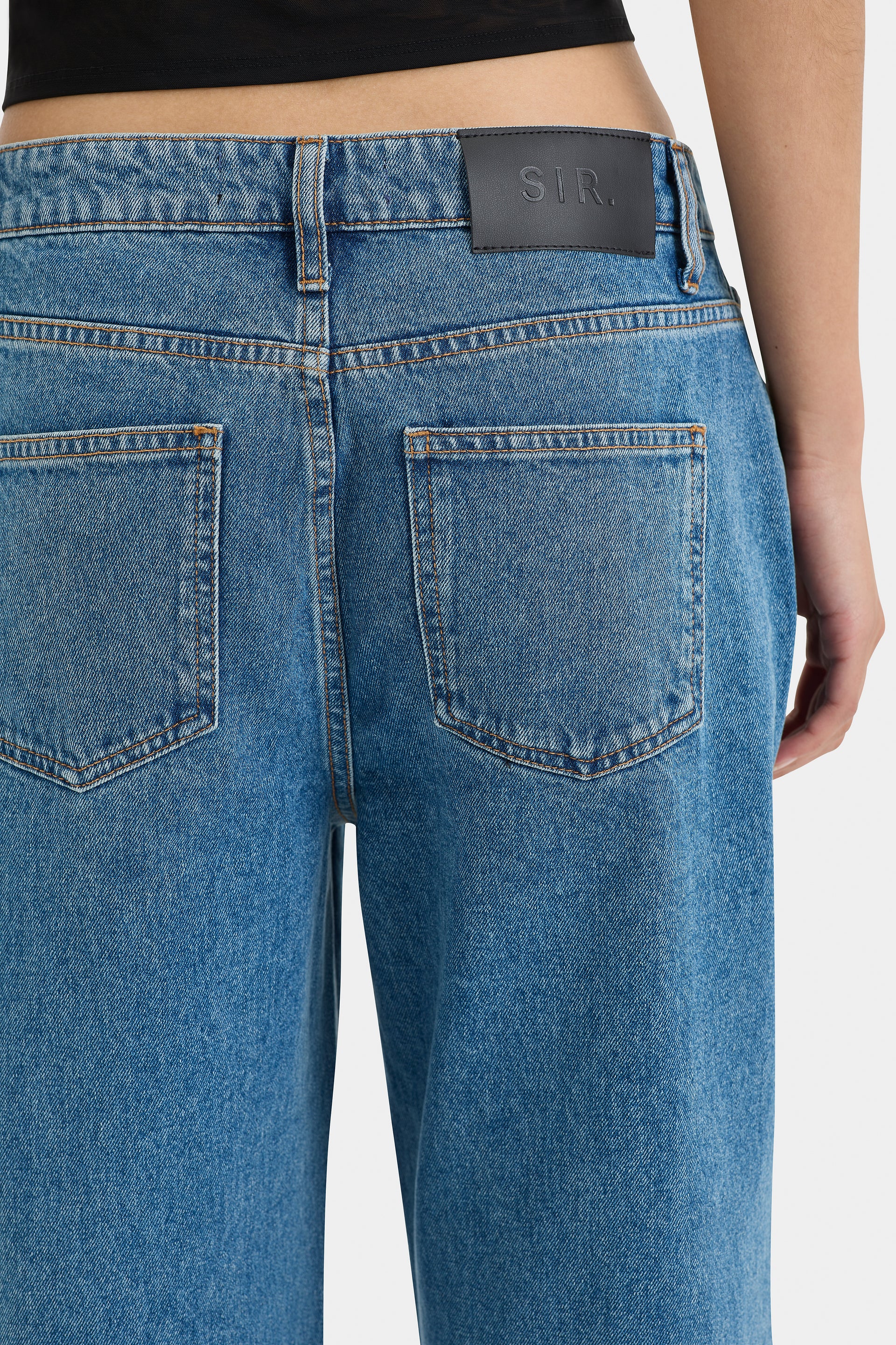 Classic Straight Leg Jean | Light Indigo Denim | SIR.